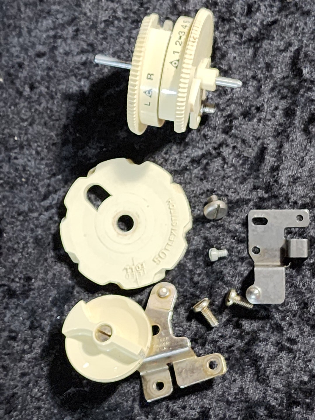 Original Singer 717 Sewing Machine Stitch Plastic Knobs and Dials - Etsy