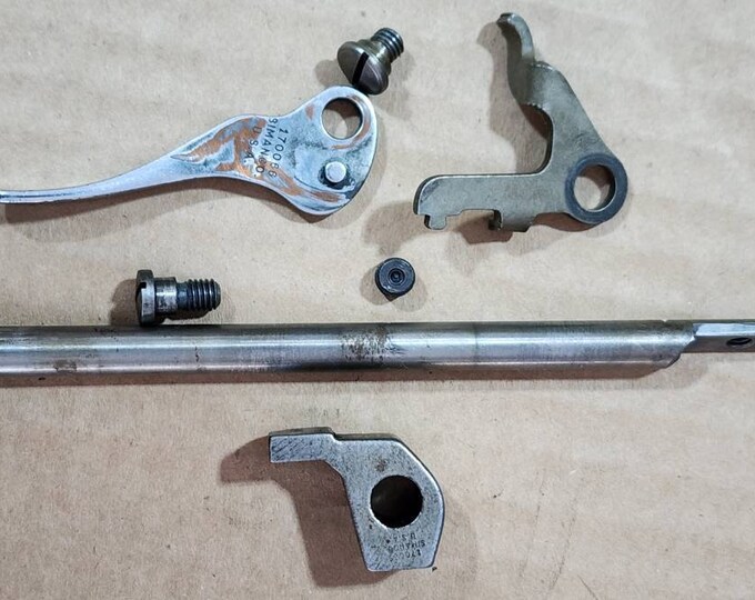 Original Singer 301 Sewing Machine Take up Pressure Foot Lifter ...