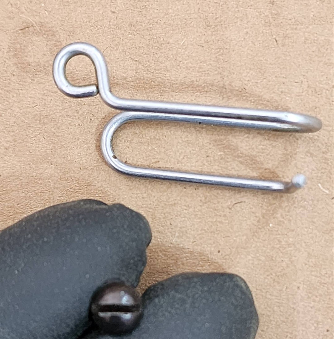 Original Singer 301 Sewing Machine Thread Guard Guide With Screw ...