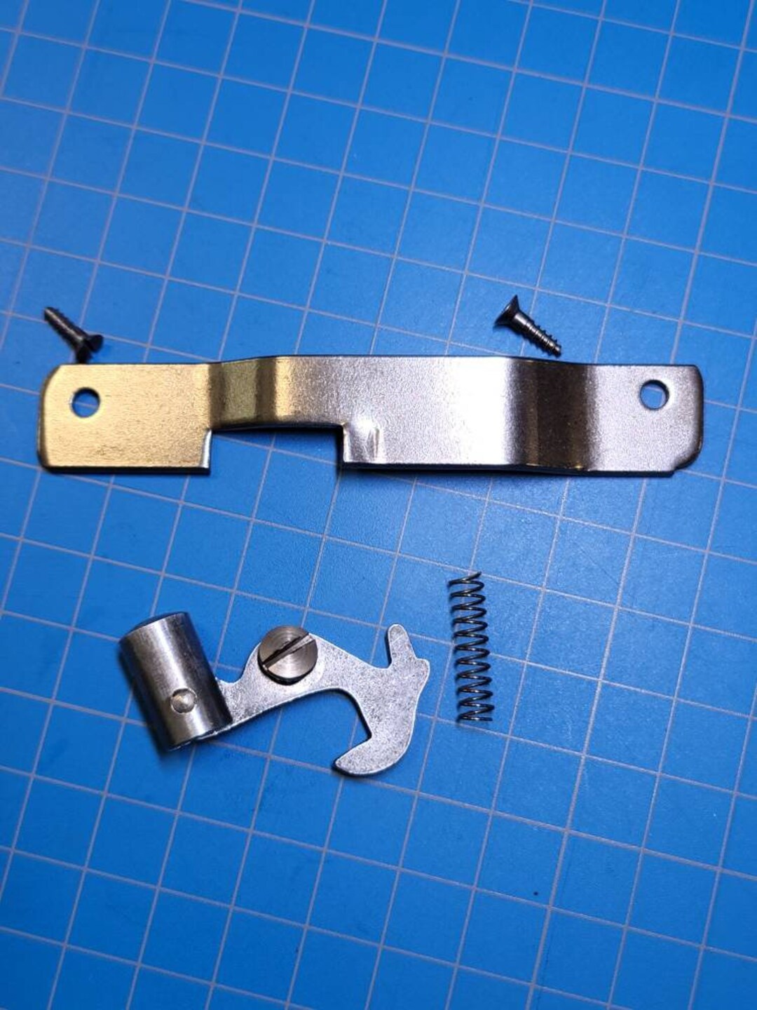 Montgomery Ward Sewing Machine Cabinet Button Latch Set Screw - Etsy