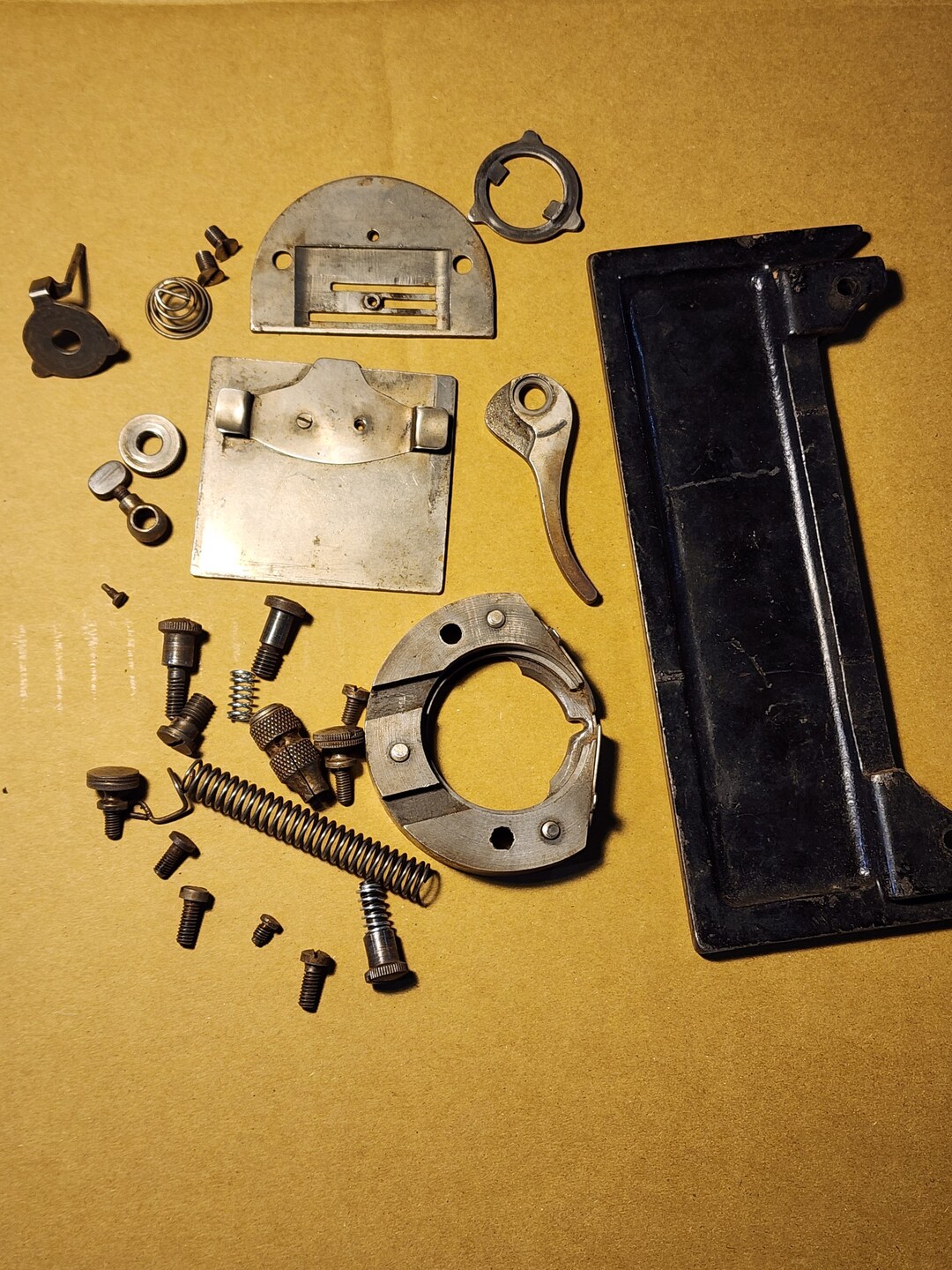 New Home Rotary Sewing Machine Large Lot of Parts, Needle and Bobbin ...