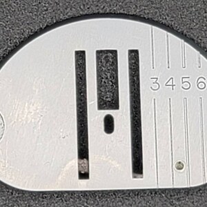 Vintage Original Singer Sewing Machine Chain Stitch Needle Plate 21313 ...
