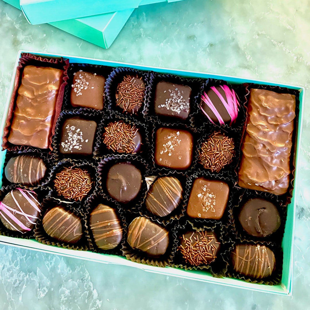 Gourmet Assorted Chocolates: Milk & Dark Chocolate Candy Box (1 Lb) - Etsy
