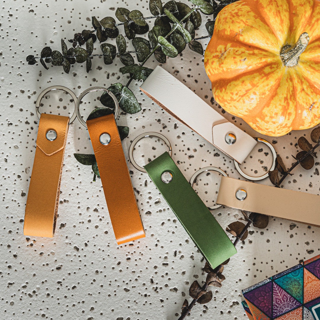 Personalized Leather Keychain Custom Monogrammed Leather - Etsy