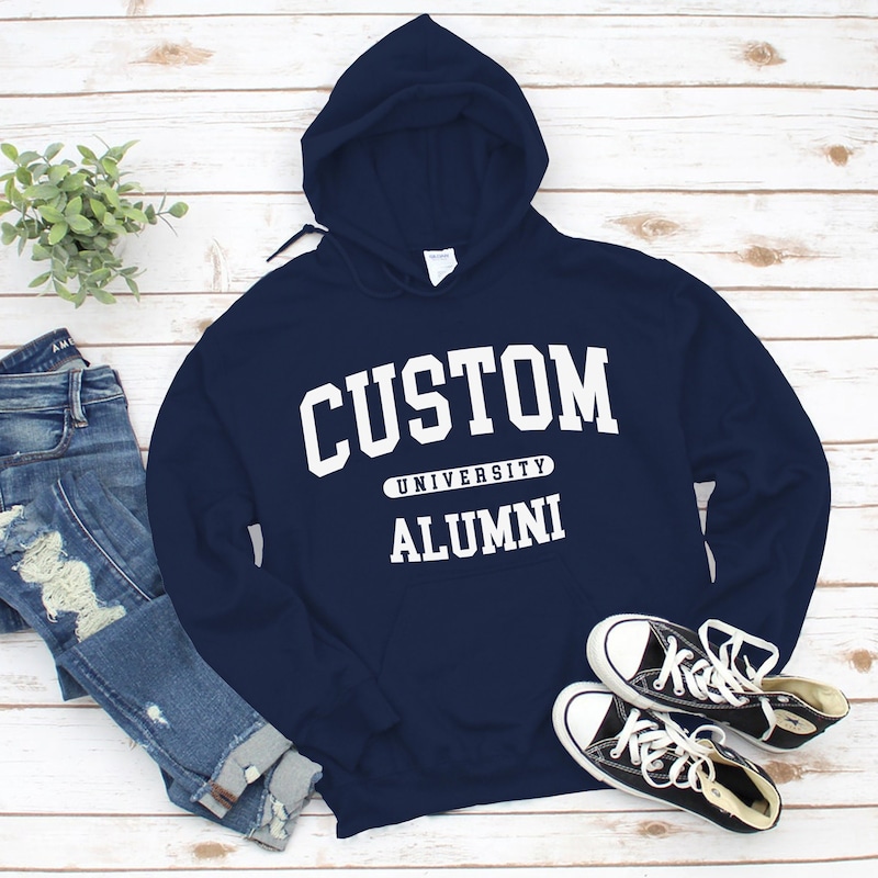 College Alumni Gifts - 60+ Gift Ideas for 2025