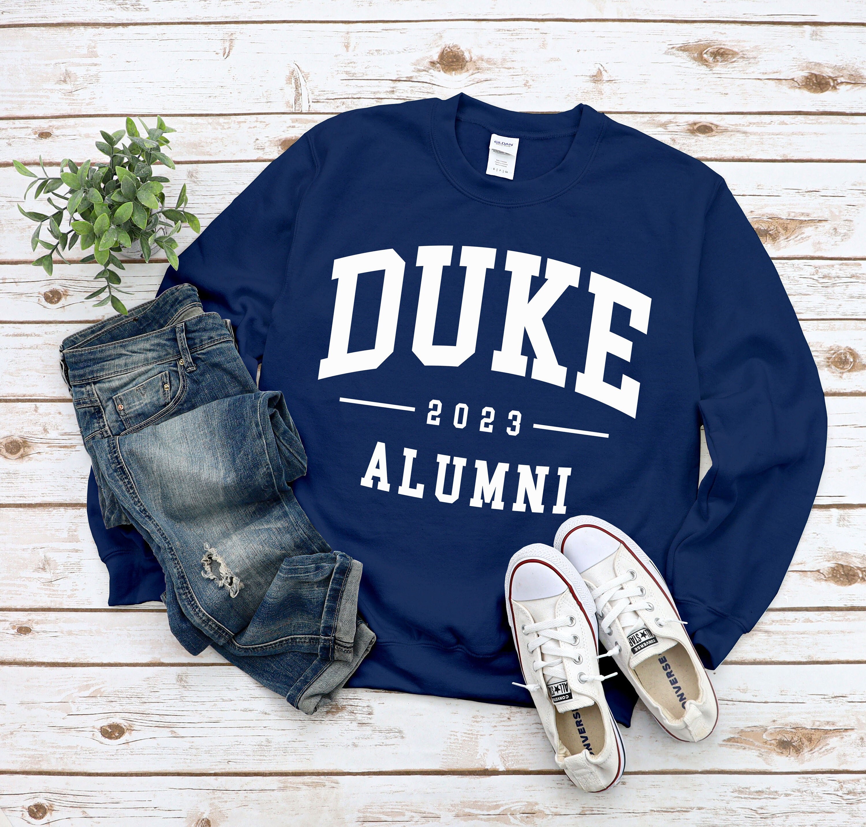 Custom University Alumni Sweatshirt Year of Graduated - Etsy