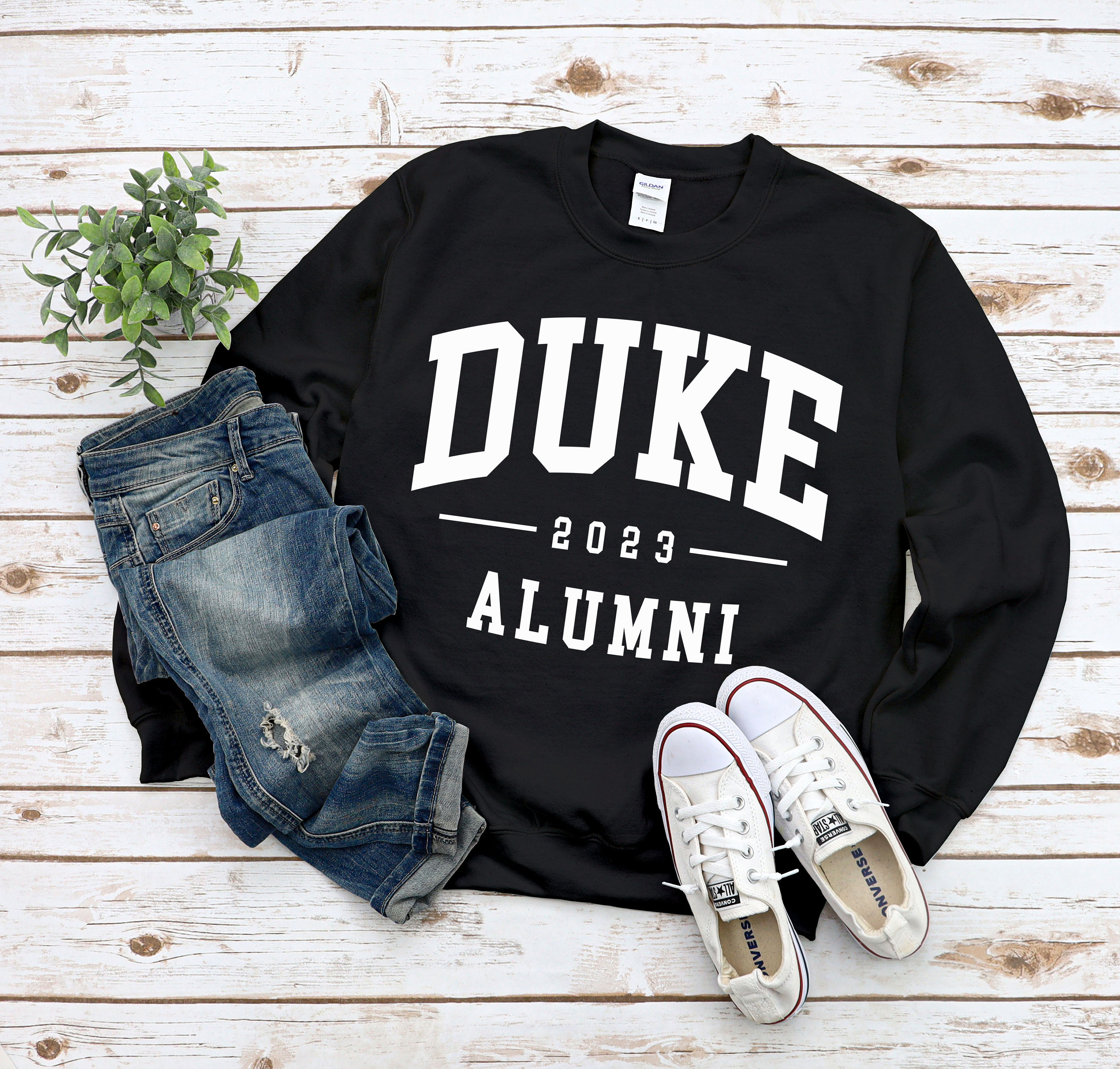 Custom University Alumni Sweatshirt Year of Graduated - Etsy