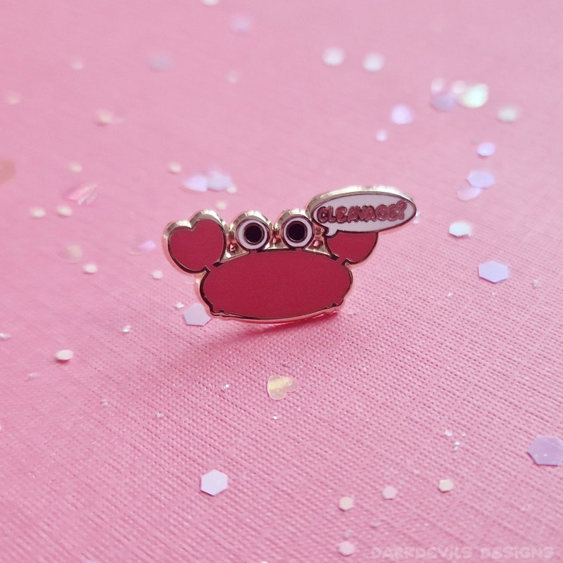 Crab Pin - Etsy