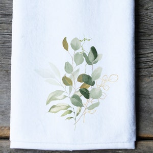 Green Leaves Hand Towel, Green Guest Towel, Floral Guest Towel, Green ...