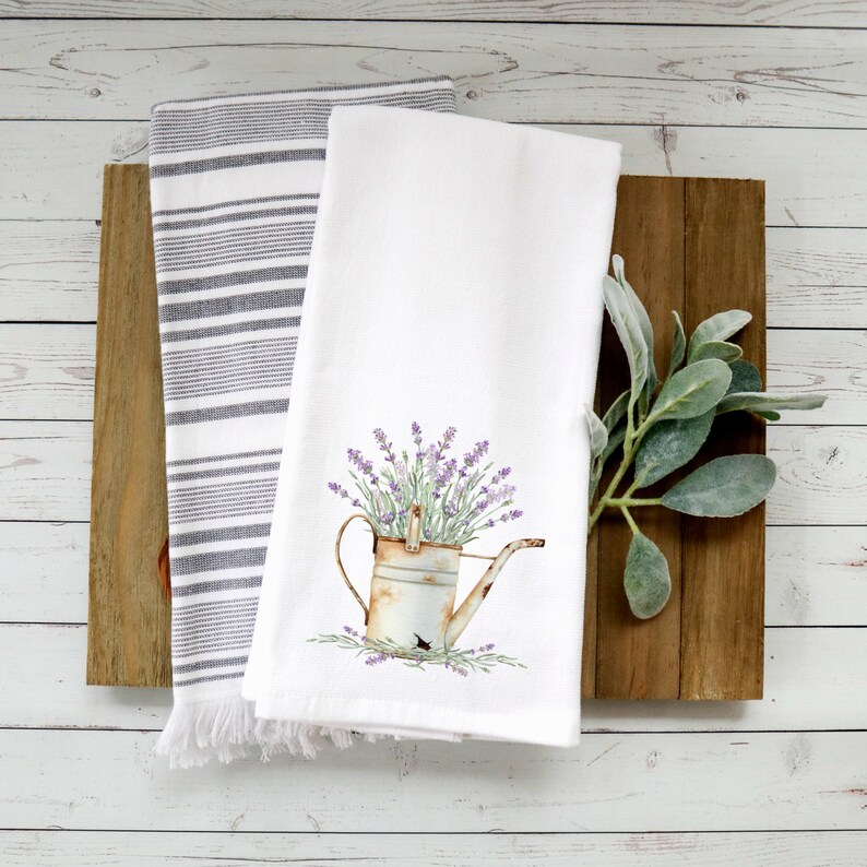 Lavender Hand Towel Vintage Bath Decor Floral Guest Bath - Etsy