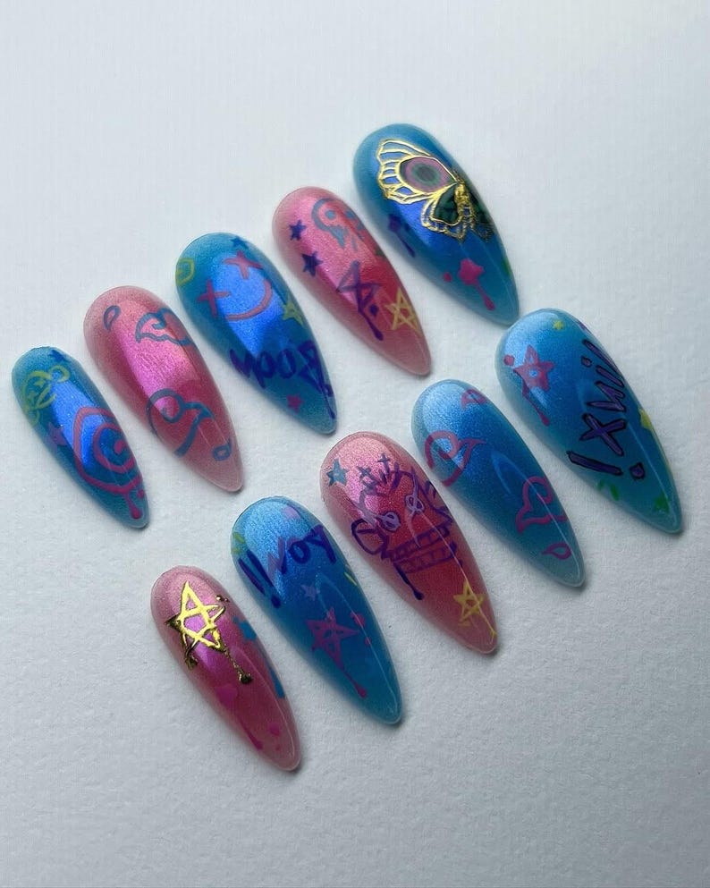 League of Legends Jinx Nail Art, Pink & Blue Graffiti Stiletto Nails ...