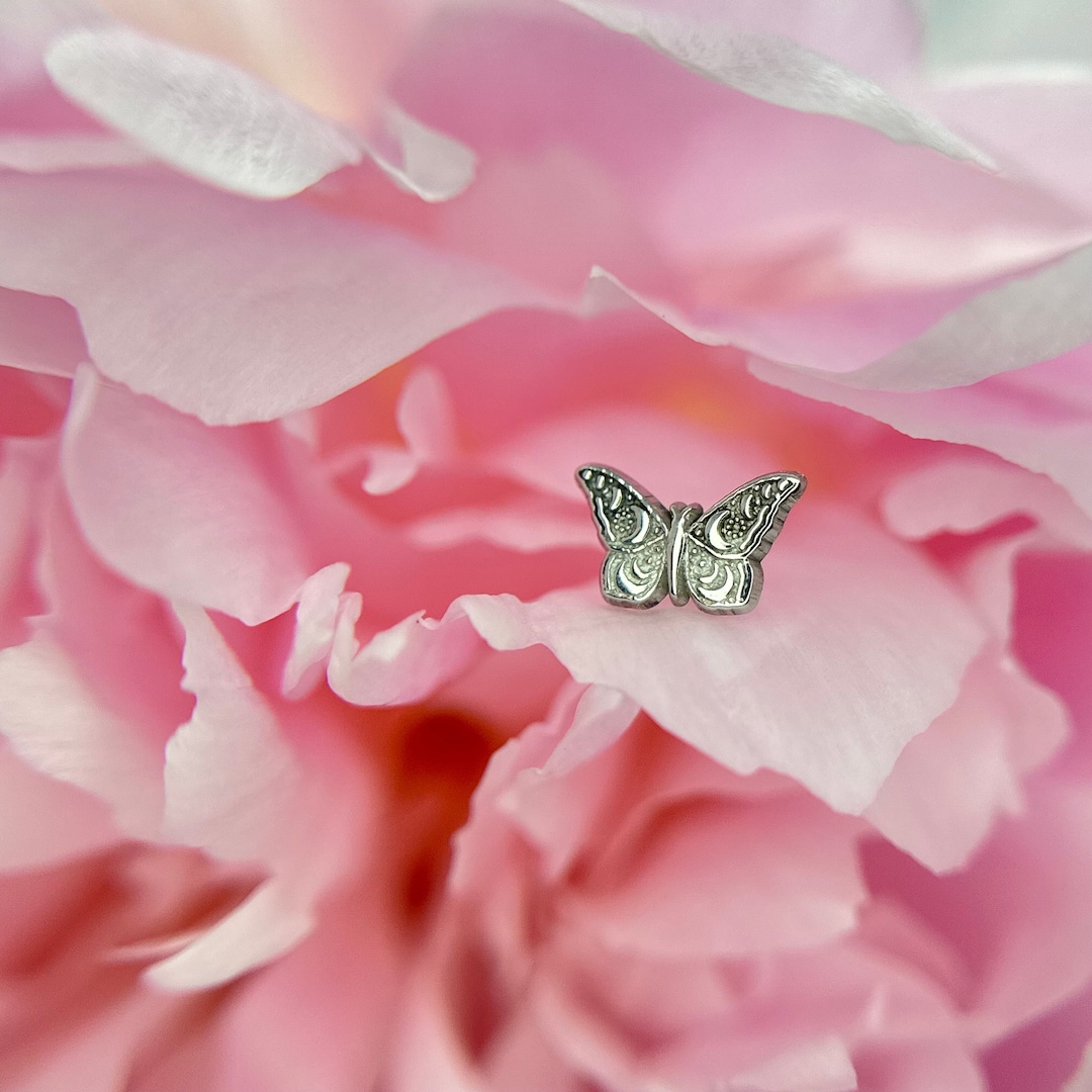 Butterfly 14k White Gold From Body Gems Suitable for Flat, Conch ...
