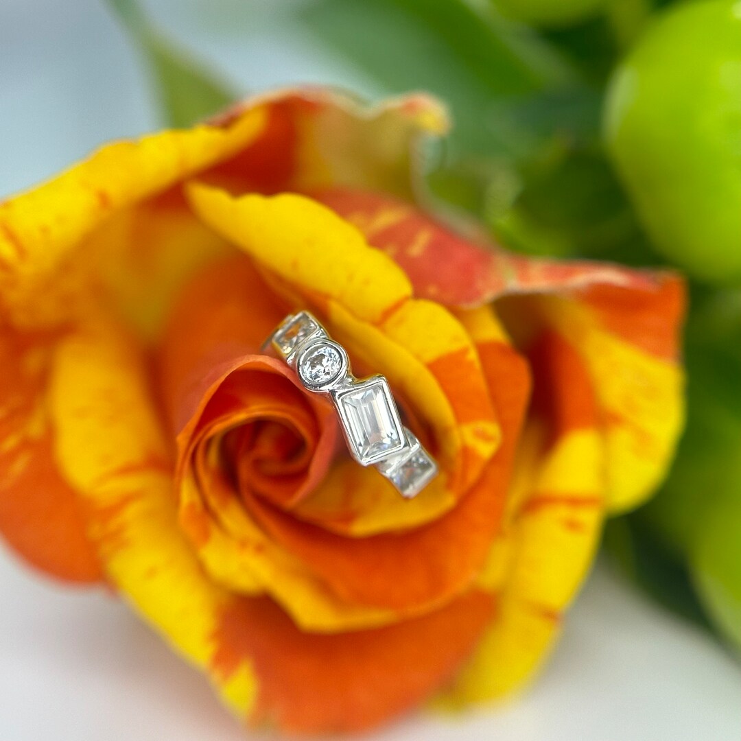 Tish Lyon Hinged Ring 14kt White Gold Set With Cubic Zirconias 1.2mm ...