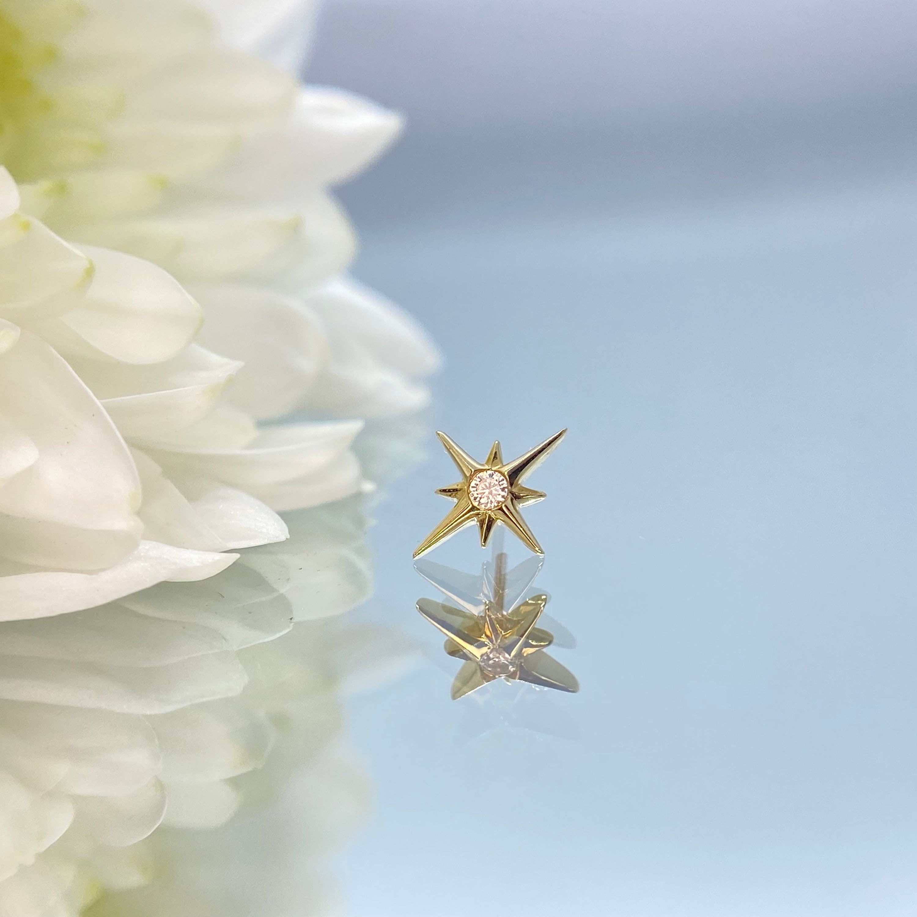 Large Stella Star From Junipurr 14K Yellow Gold Threadless Jewelry ...