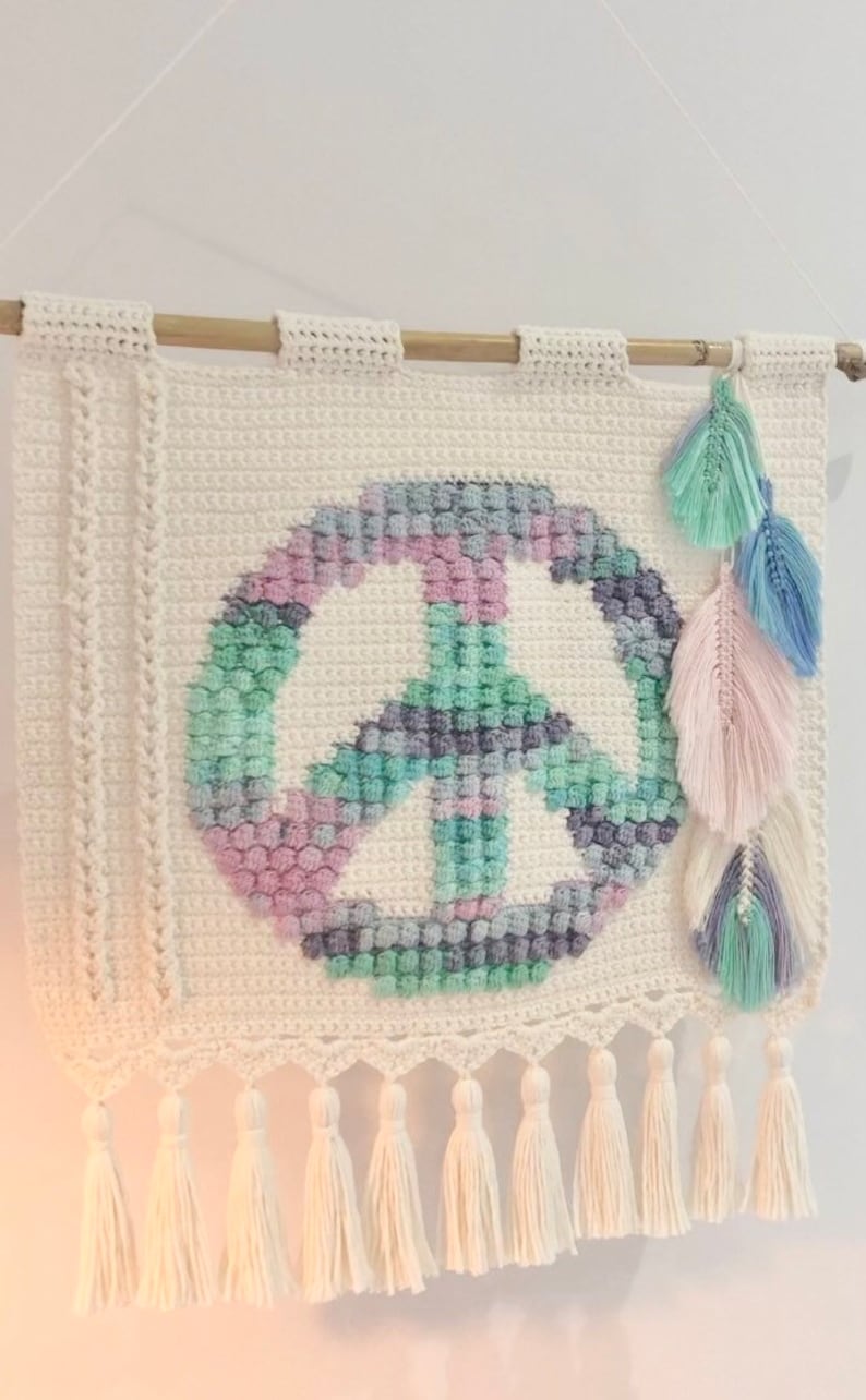 Crochet Peace Sign Wall Hanging Pattern: Boho Decor (PDF Pattern) - Etsy