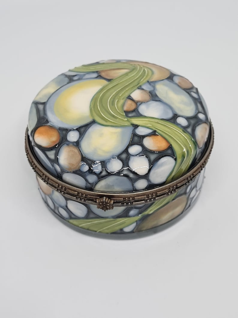 River Stone Benaya Ceramic Art Pottery Jewellery Box - Etsy Australia