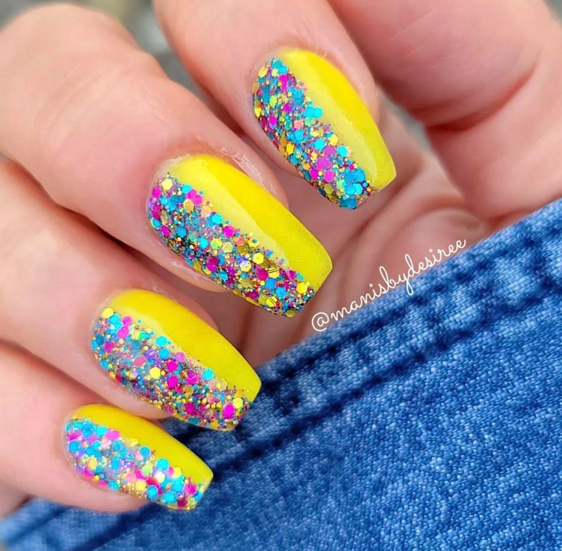 CAROUSEL Glitter Dip Powder Glitter Nail Dip Dip Powder - Etsy