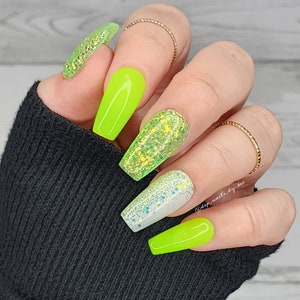 ELECTRIC LEMONADE- Neon Dip Powder, Neon Dip Nails, Dip Powder, Dip ...
