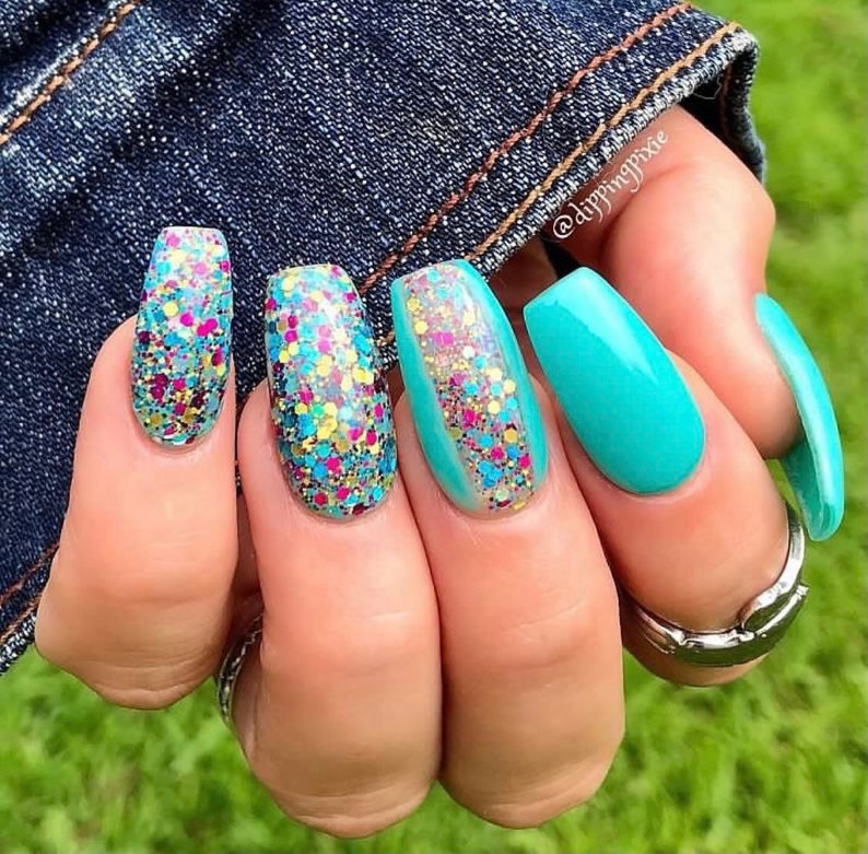 CAROUSEL Glitter Dip Powder Glitter Nail Dip Dip Powder | Etsy