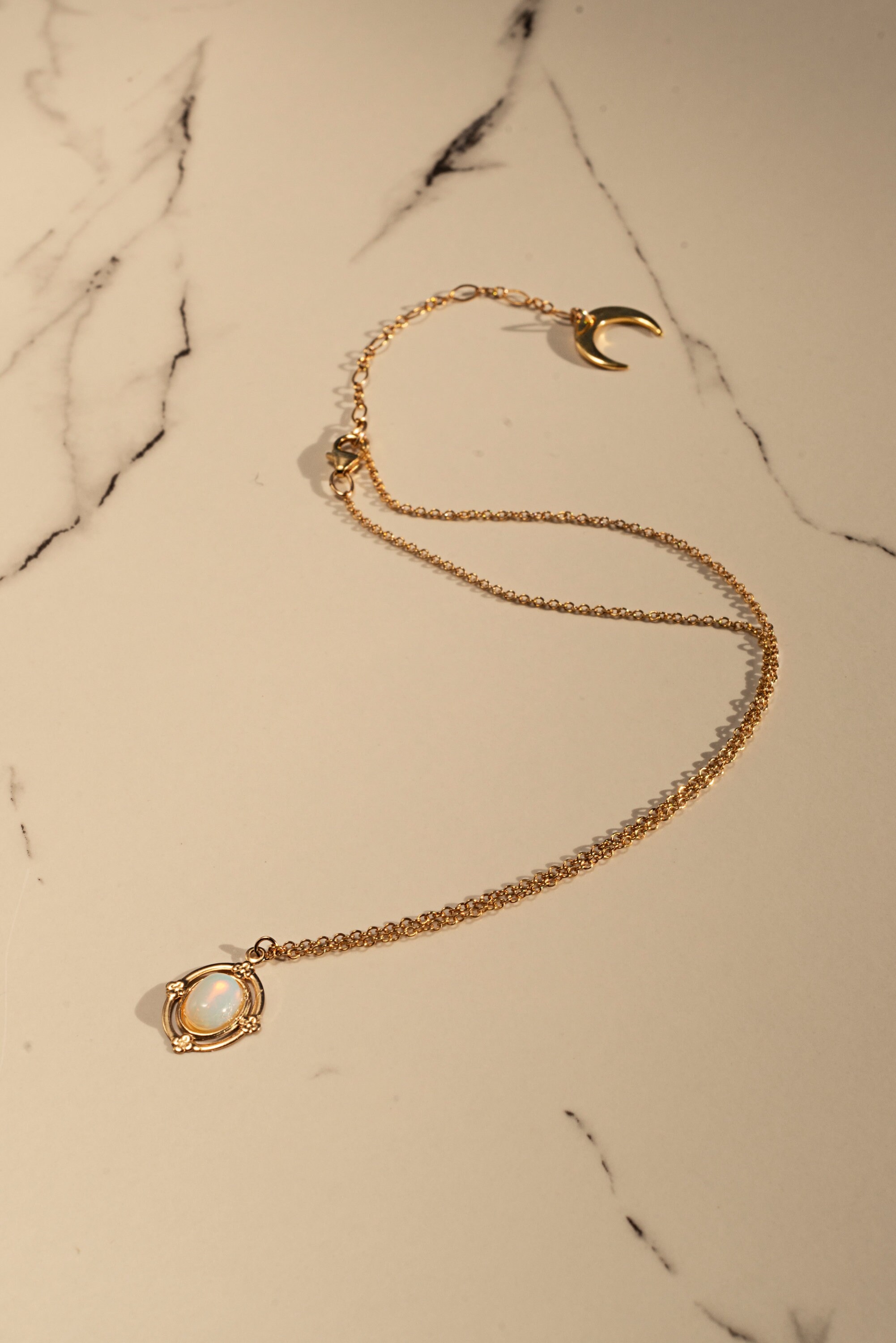 Talisman Moonstone in Gold Filled 14 Carat Necklace in Blue - Etsy UK