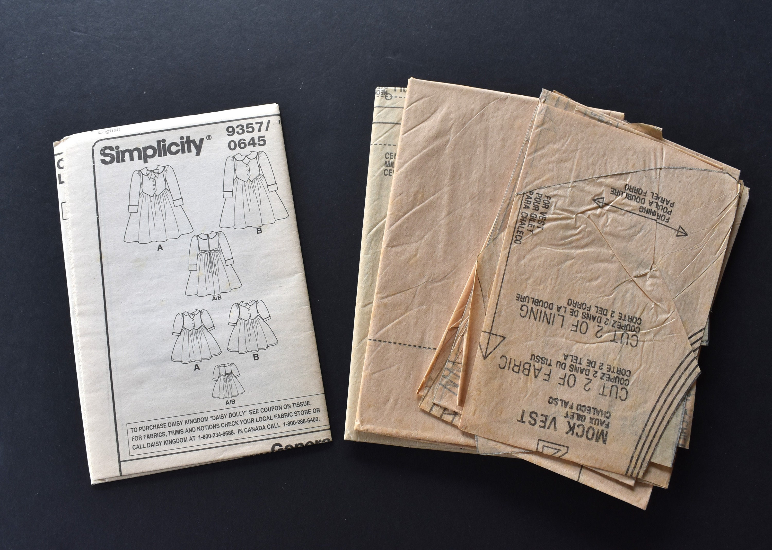 Lot of 2 Simplicity Daisy Kingdom Patterns Girls Dresses and Doll ...