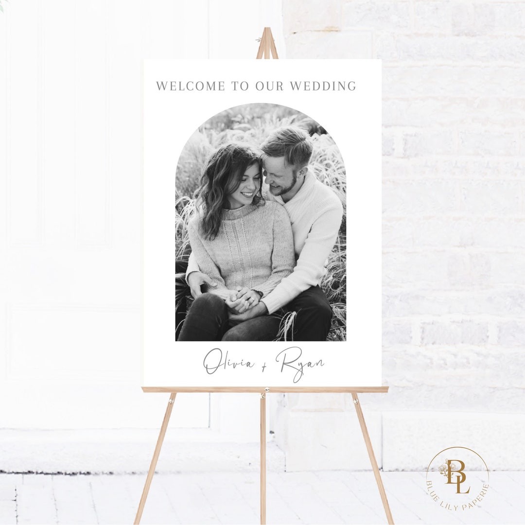 Minimalist Wedding Welcome Sign With Photo, Arch Wedding Welcome Sign ...
