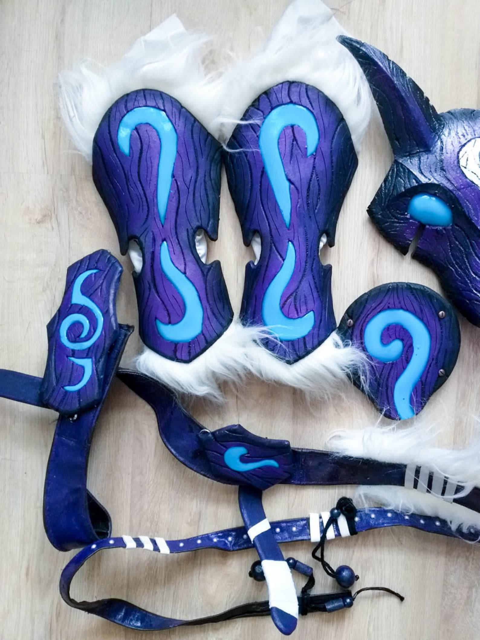 READY TO SHIP: Kindred cosplay from League of Legends | Etsy