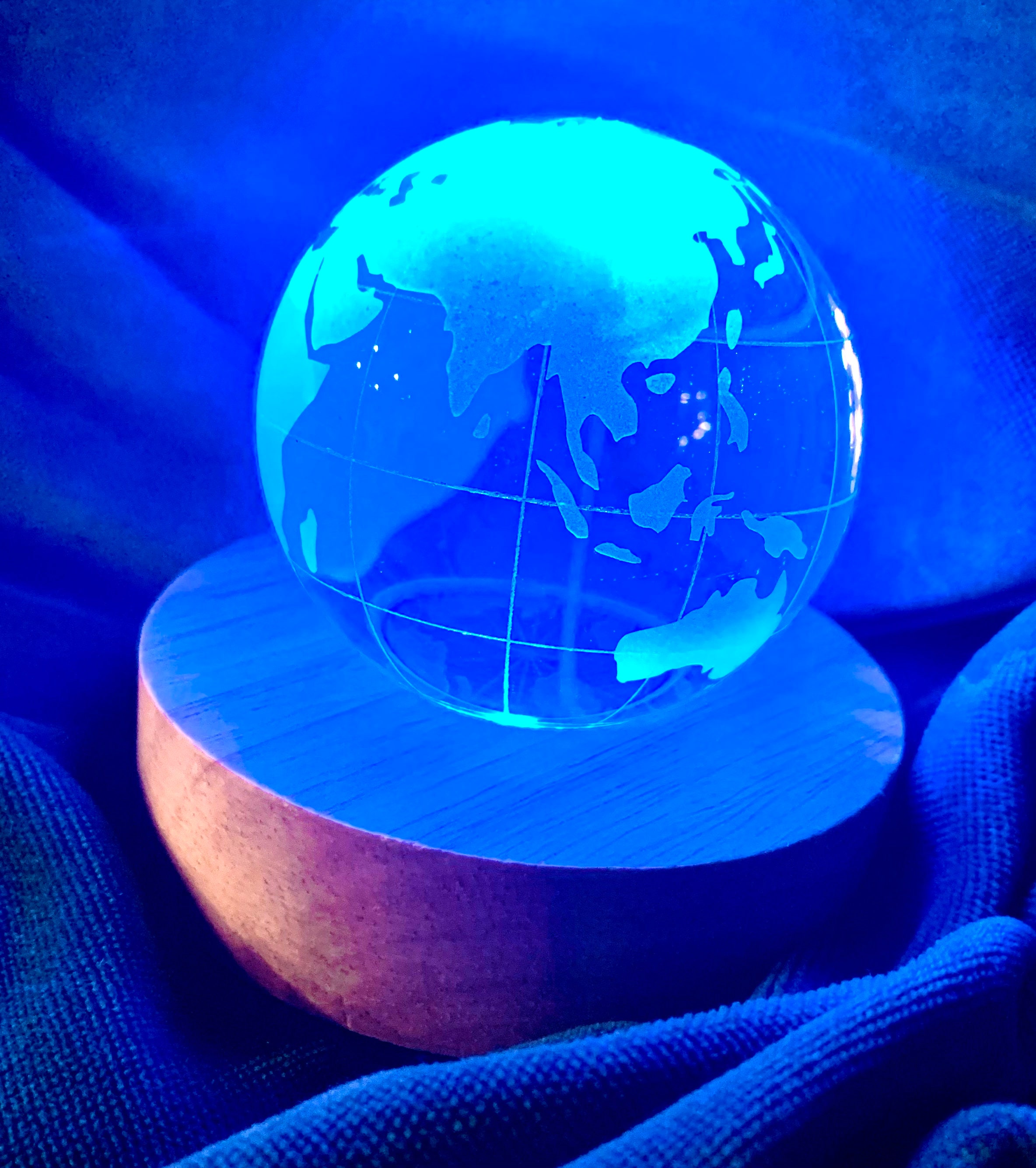 World Globe Light Up Balls