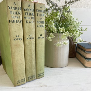 Vintage Green Book Stack Aviation Books Al Avery Books 1940s Vintage ...