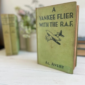 Vintage Green Book Stack Aviation Books Al Avery Books 1940s Vintage ...