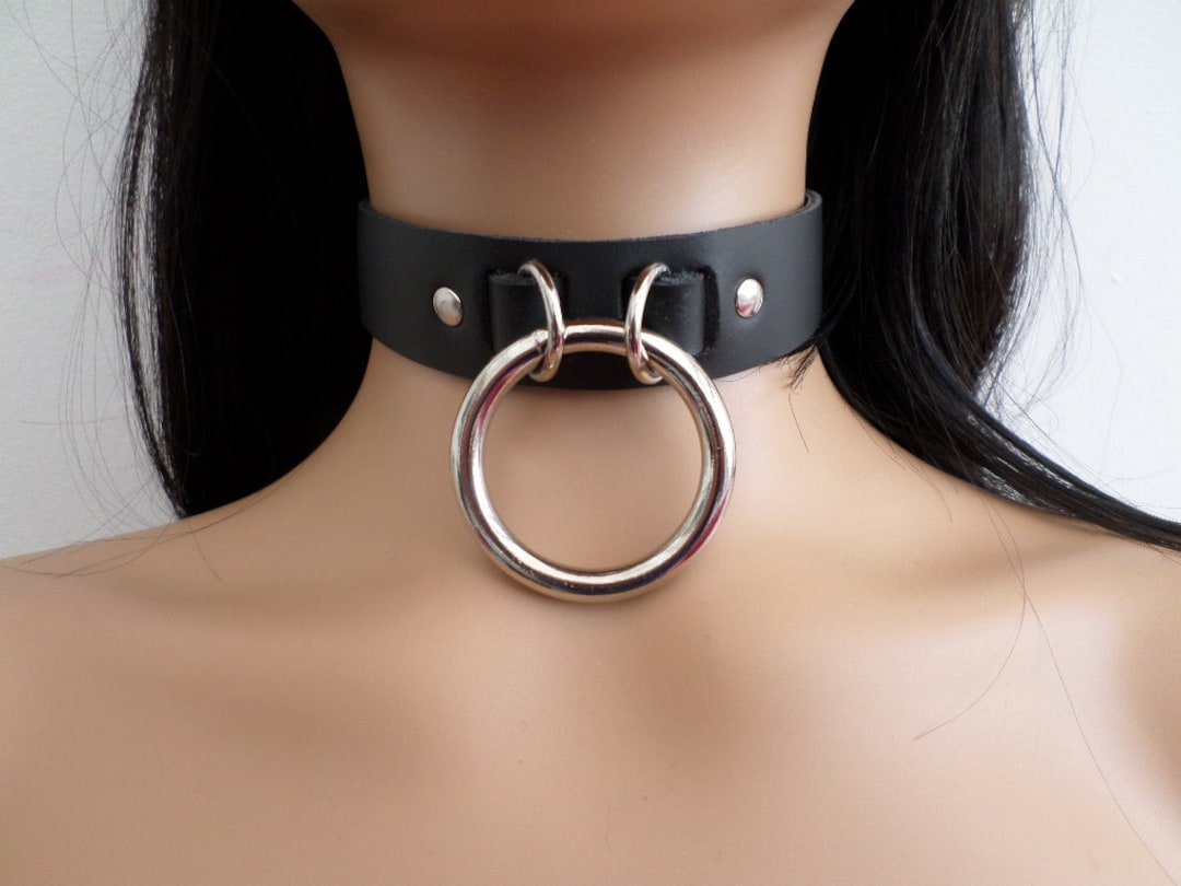 Real Leather Choker Collar With O Ring, Locking Collar 24mm Wide With 35mm Ring I Handmade ...