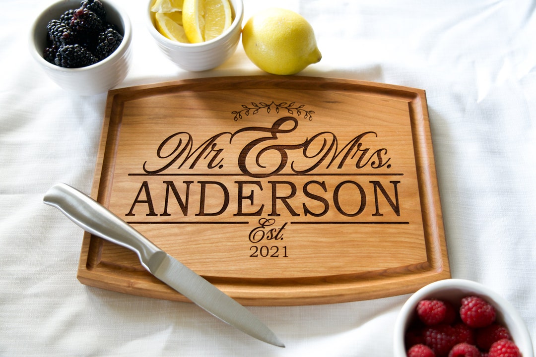 Custom Mr&mrs Cutting Board With Family Name/monogram, Personalized ...