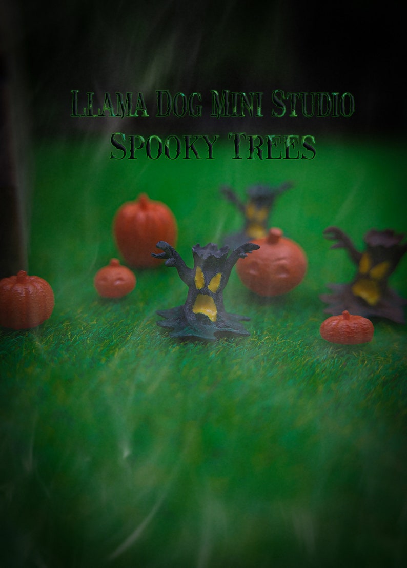 Micro Spooky Tree | Hand-painted Miniatures for Diorama Jewelry, Train ...