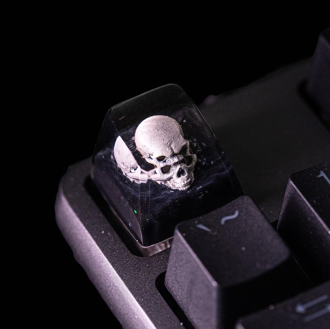 Skull Keycap Black White, Resin Artisan Keycap, Gothic Keycap, Handmade ...