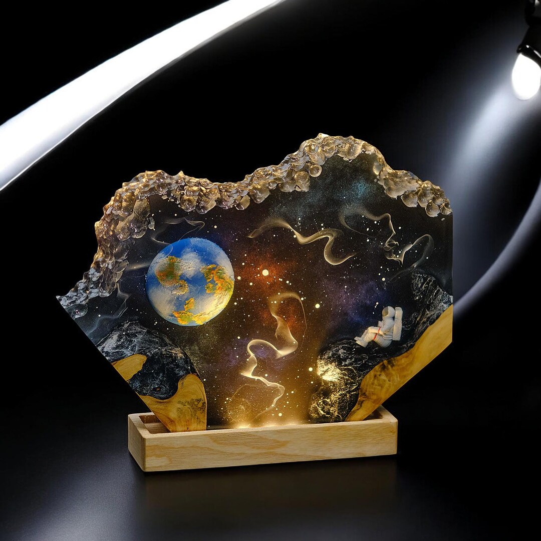 Lamp Galaxy Astronaut Resin,astronaut Resin Lamp,lamp Custom Resin ...