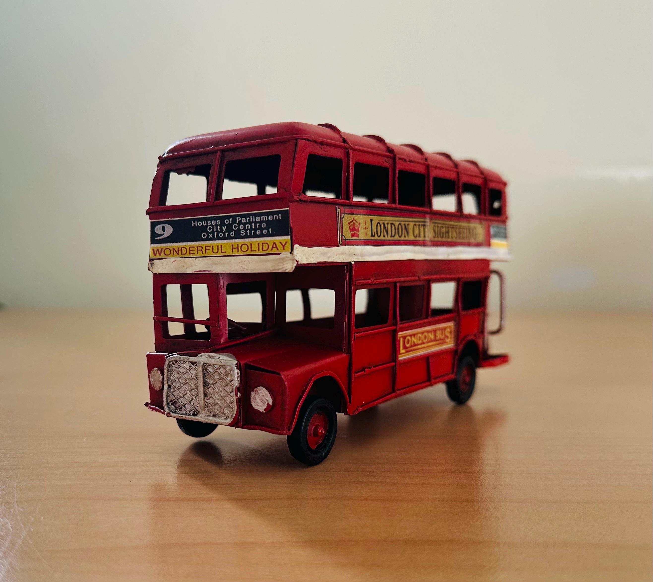 Iconic Nostalgic London Double Decker Red Bus Metal Ornament Gift Decor ...