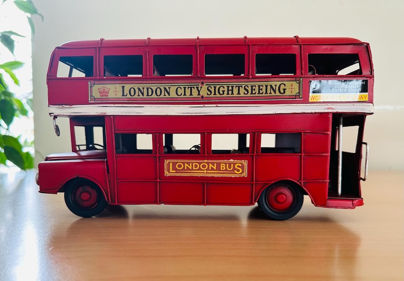 Iconic Nostalgic London Double Decker Red Bus Metal Ornament Gift Decor ...