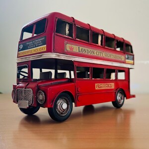 Iconic Nostalgic London Double Decker Red Bus Metal Ornament Gift Decor ...