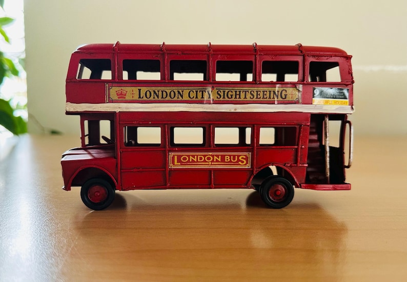 Iconic Nostalgic London Double Decker Red Bus Metal Ornament Gift Decor ...