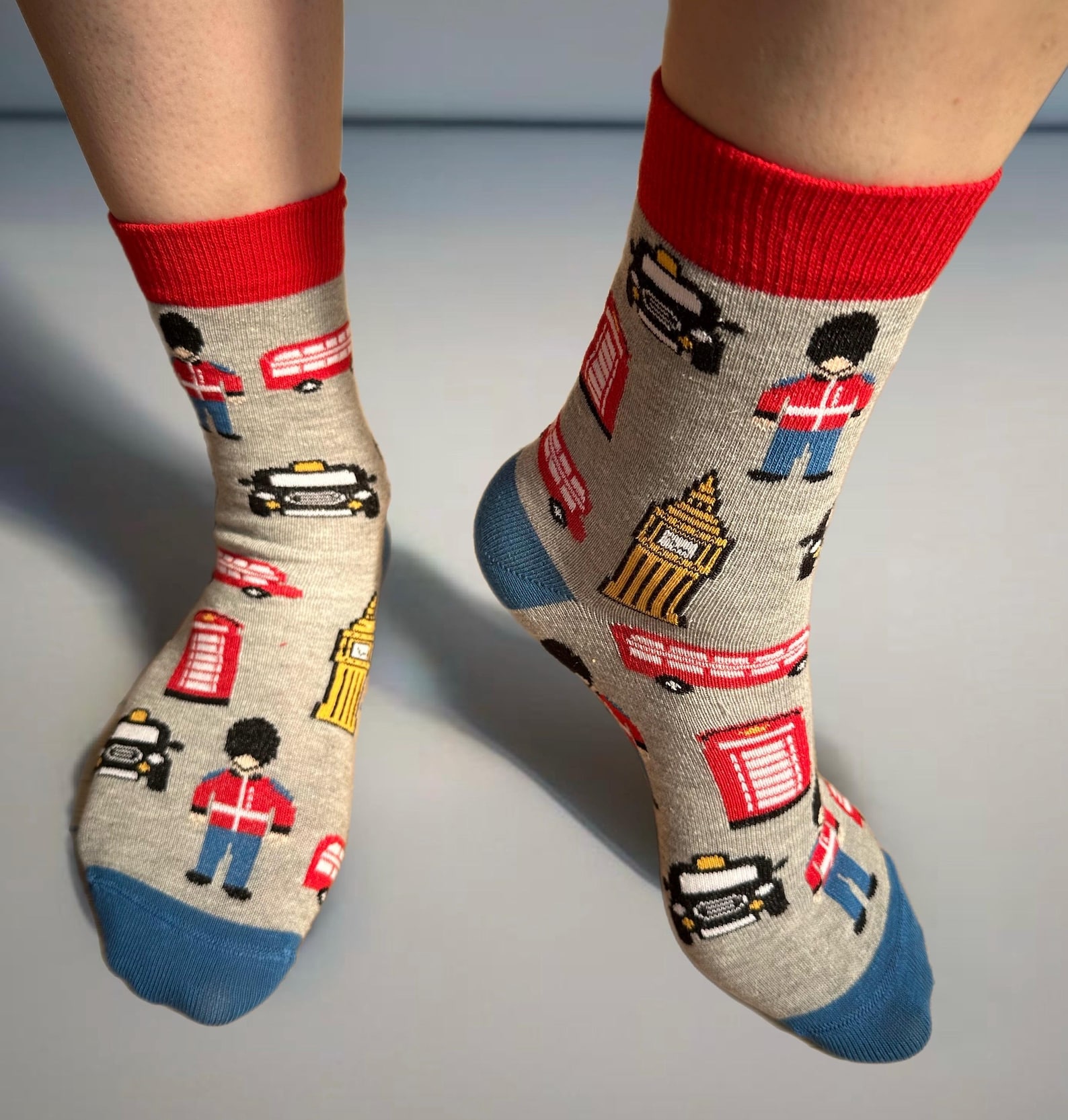 London Icons Big Ben Red Bus Union Jack Socks, Seamless Novelty Fun ...