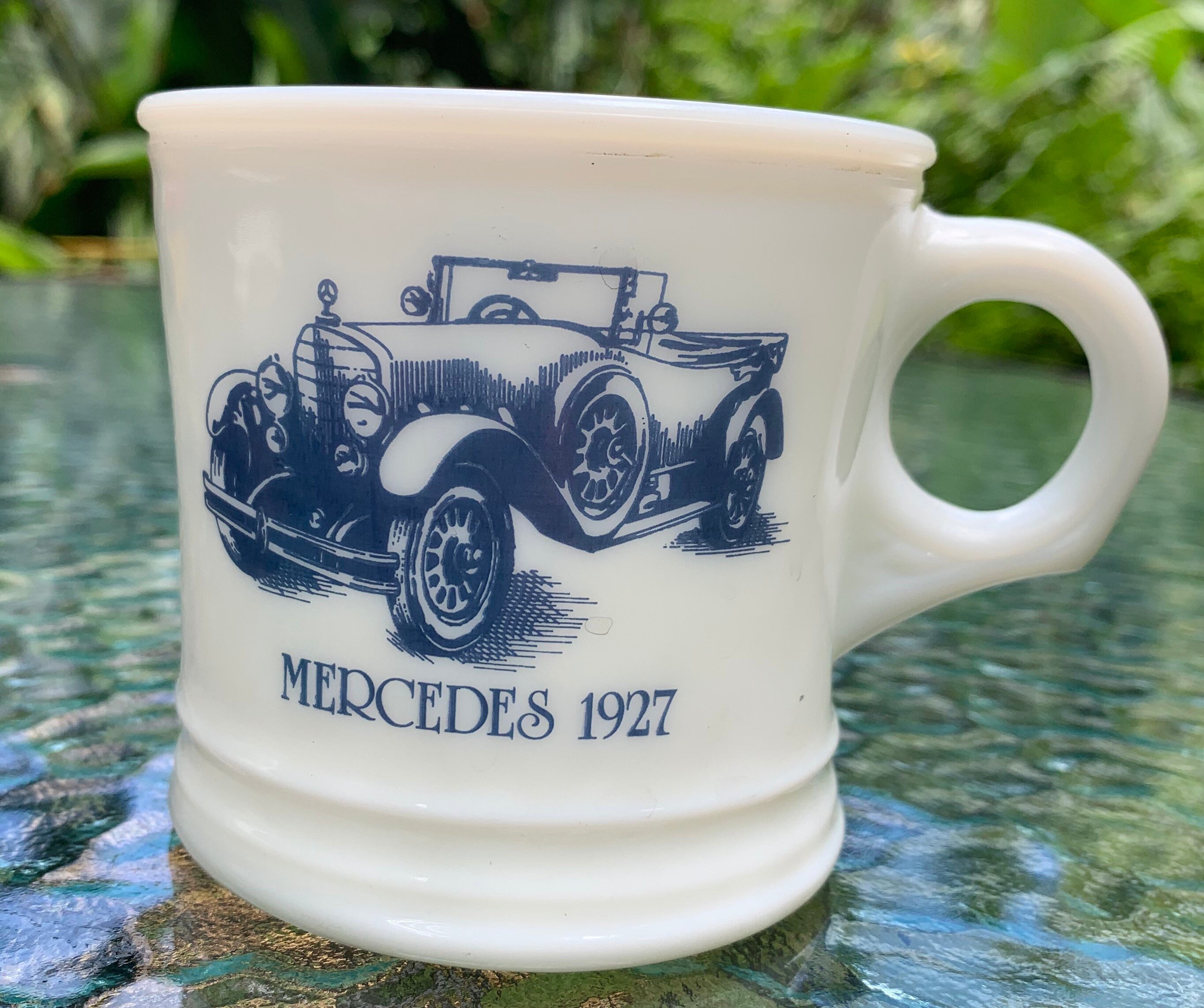 Vintage Milk Glass Mercedes Mug - Etsy.de