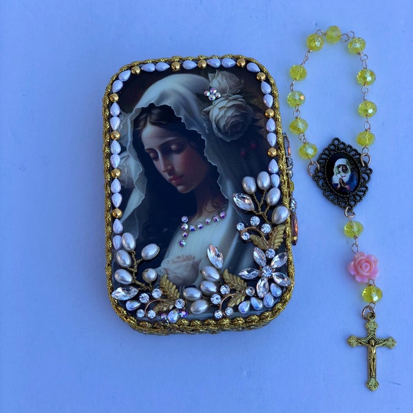 Catholic Pocket Shrine - Etsy
