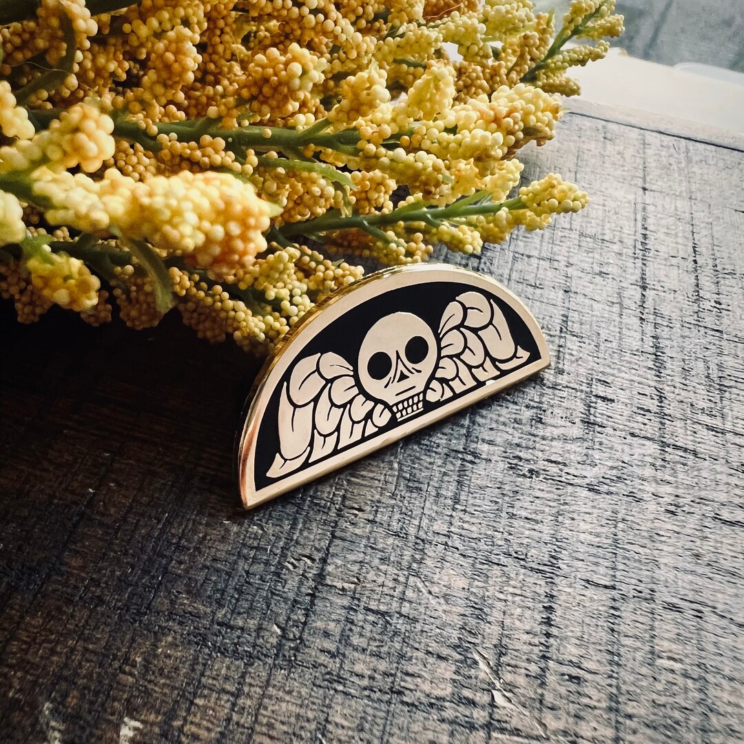 Death's Head Gold Enamel Pin (winged Skull, Gravestone, Cemetery Set ...
