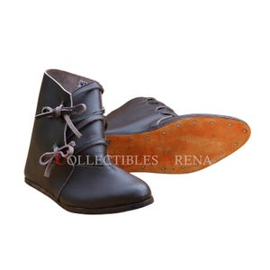 Handmade 14th Century Side Laced Medieval Ankle Baynard Castle Styled ...