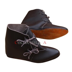 Handmade 14th Century Side Laced Medieval Ankle Baynard Castle Styled ...