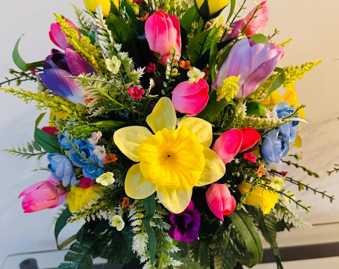 Spring Cemetery Arrangement,seasonal Cemetery Cone Arrangement ...