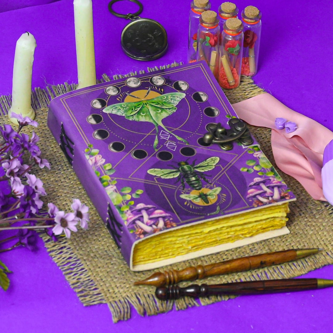 Blank Spell Book of Shadows Journal With Lock Clasp Vintage Handmade ...