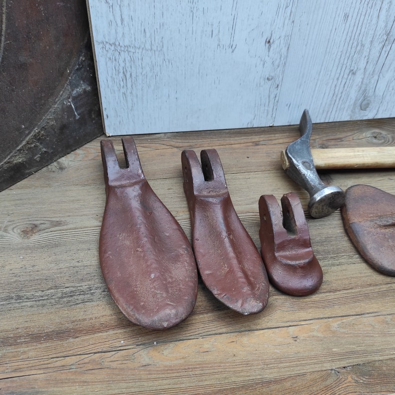 Antique Metal Shoe Shape and Stand Vintage Shoemaker Cast Iron Adult ...