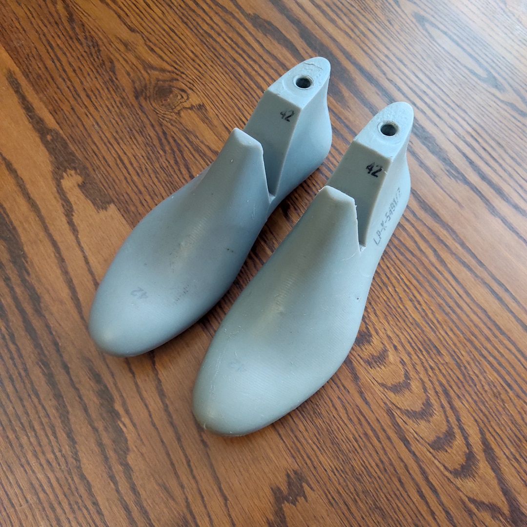 Absolutely New SHOE FORMS Cobbler/shoe Maker's Plastic Man Lasts ,42,43 ...