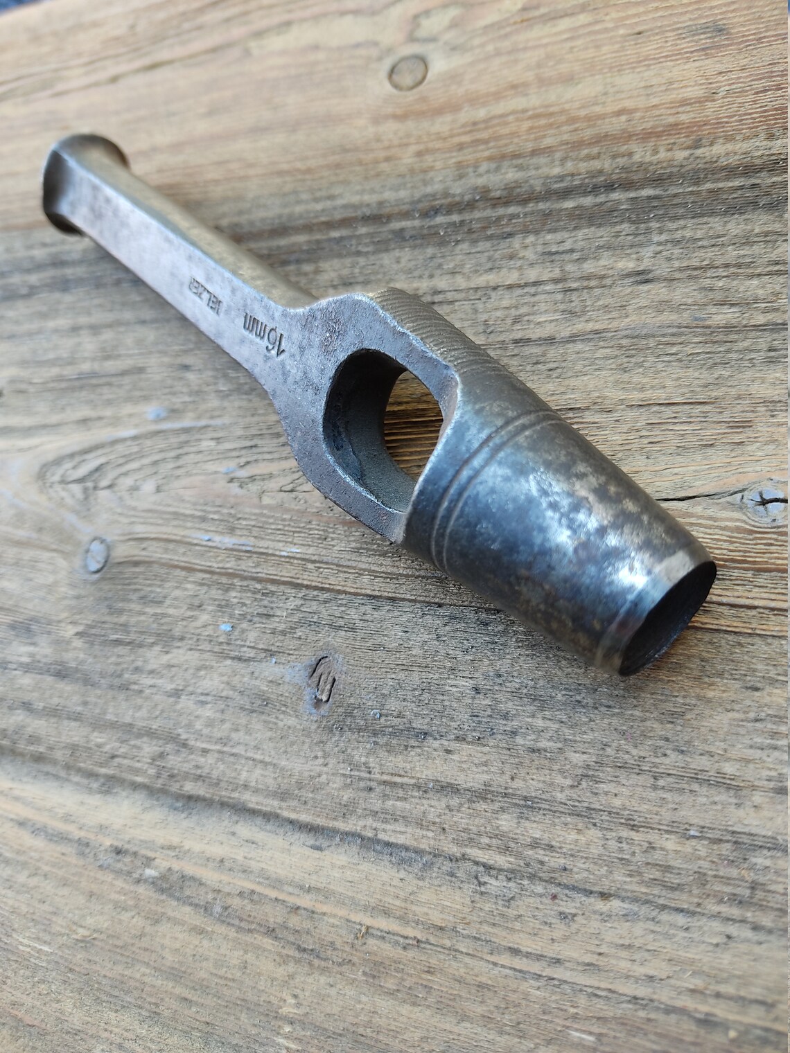 Vintage Round Punch - Etsy